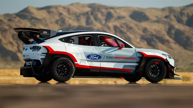 Ford lança Mustang Mach-E com 7 motores elétricos que entregam até 1. ...