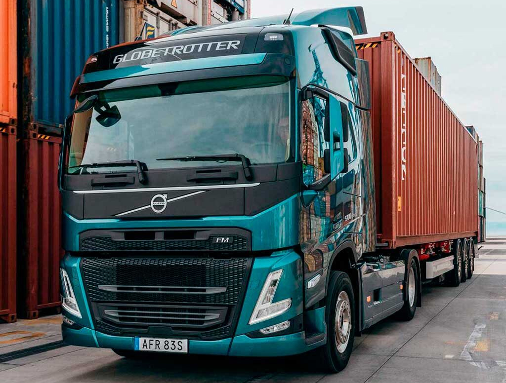 Volvo FH 2022 e FM 2022 chegam ao mercado brasileiro no segundo ...